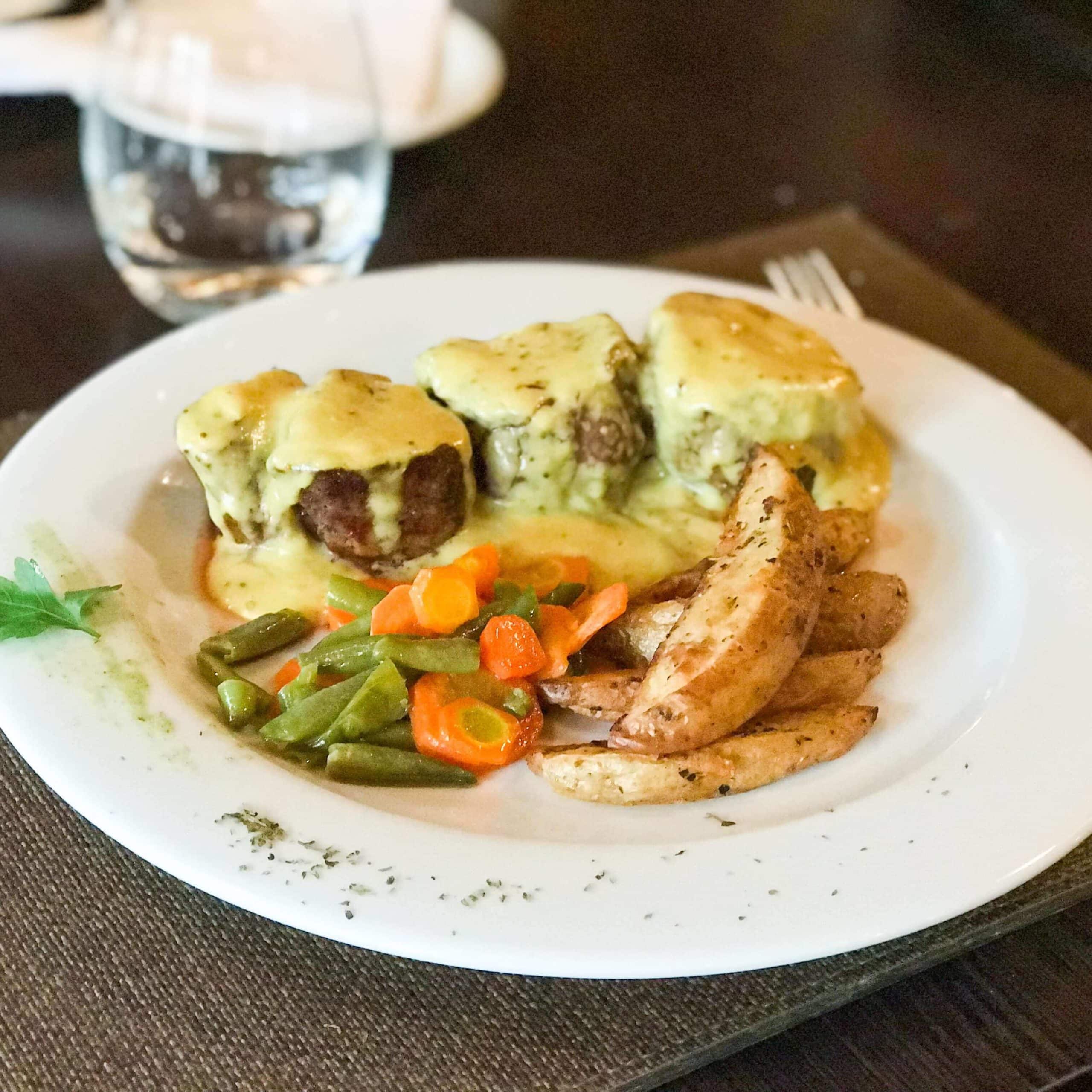 Gallery - Aqva Restaurant